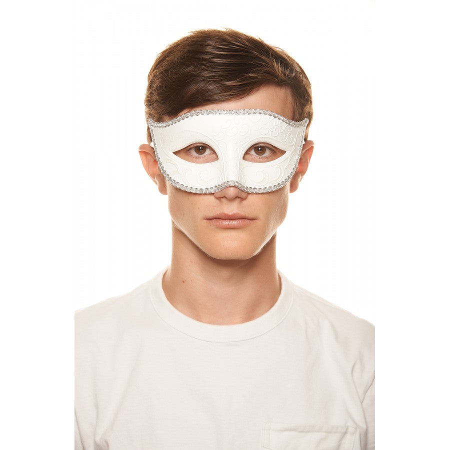 Classic Plastic Masquerade Mask – Johnnie Brocks